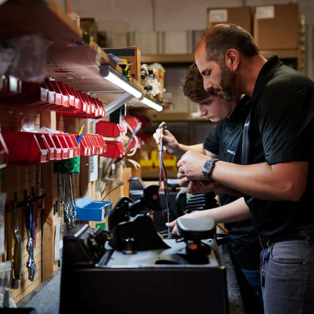 Services - SIMFORMOTION LLC