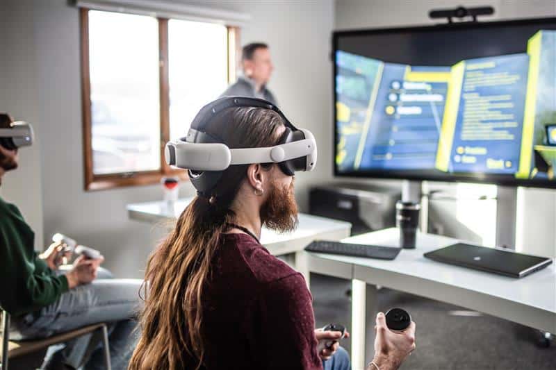 New Cat® Simulators VR Paving System Teaches Operators Foundational ...
